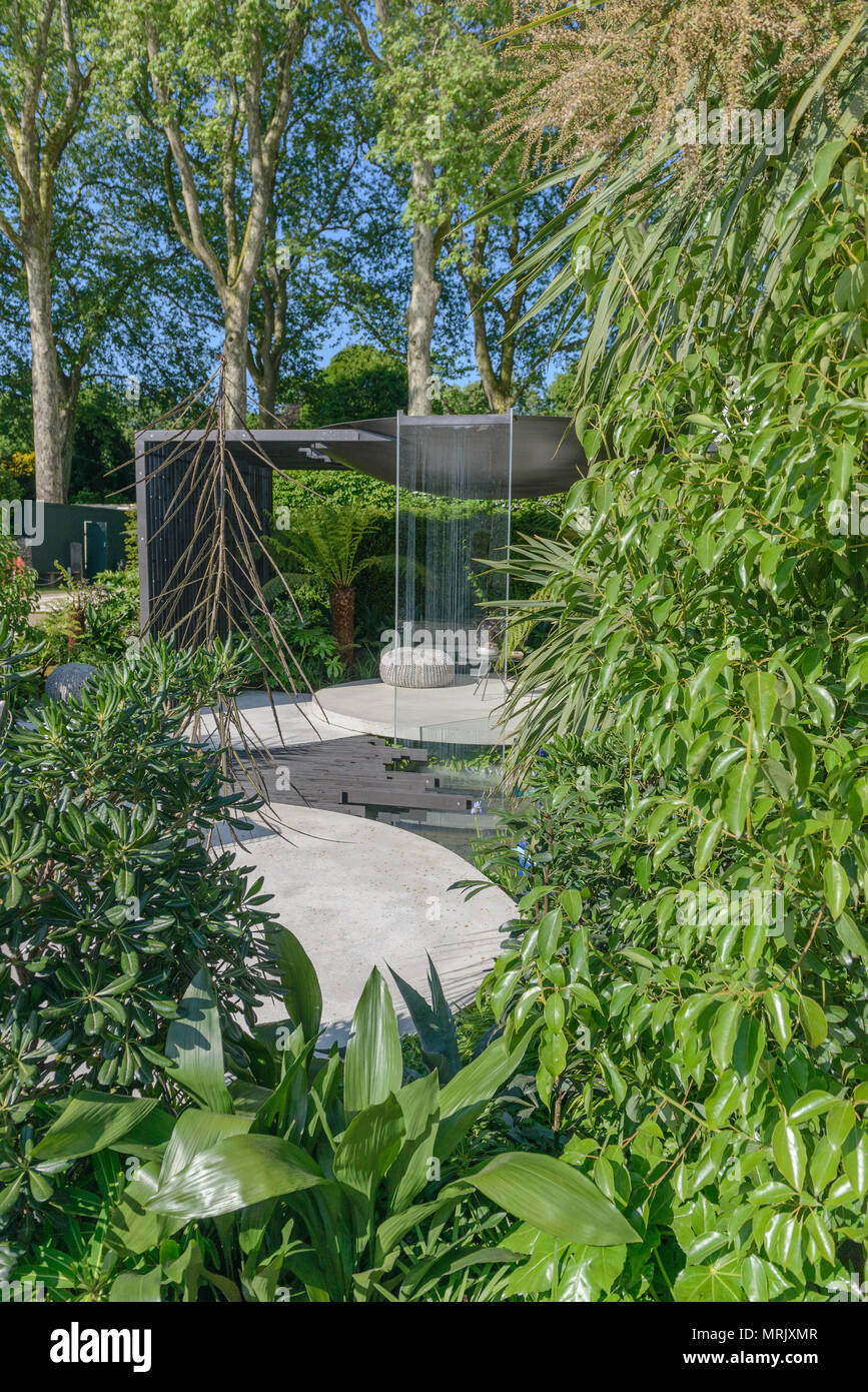 The VTB Capital Garden brings together original music, ballet, garden ...