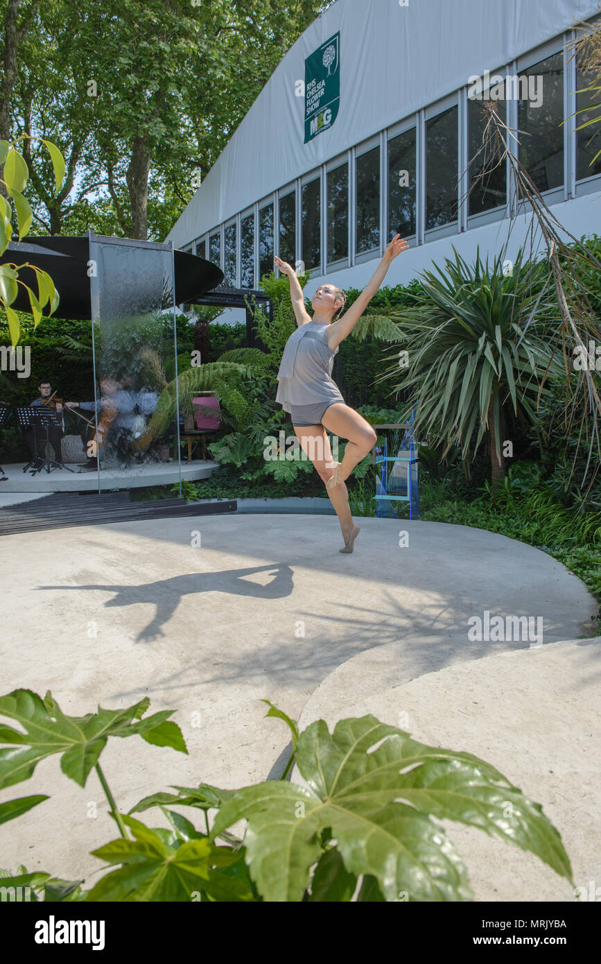 The VTB Capital Garden brings together original music, ballet, garden ...