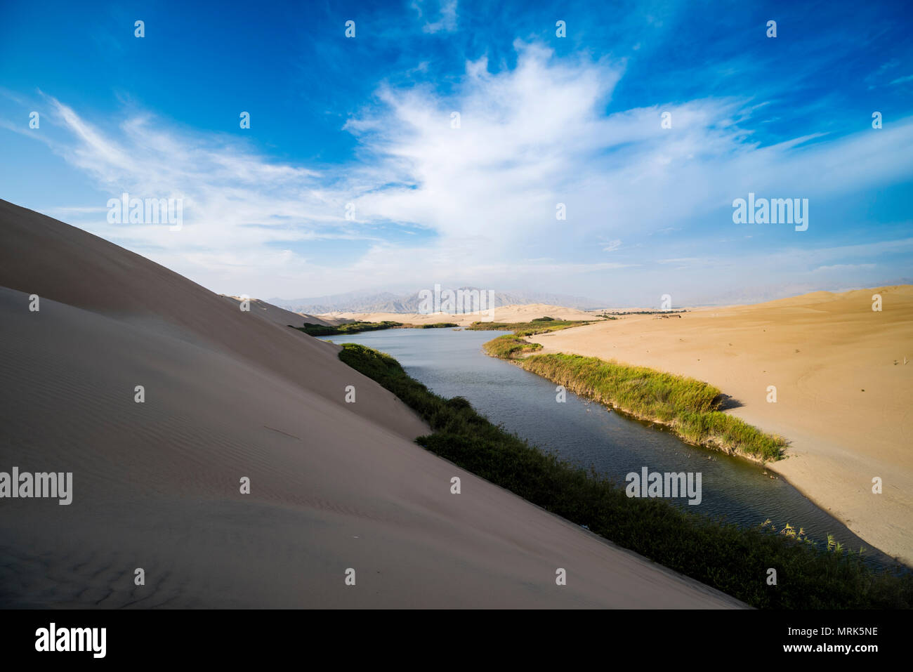 Dune scene hi-res stock photography and images - Alamy