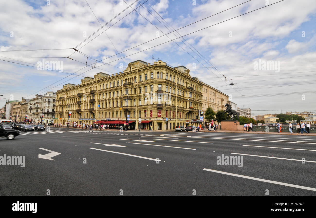 Nevsky Prospekt, Saint Petersburg, Russia Stock Photo - Alamy
