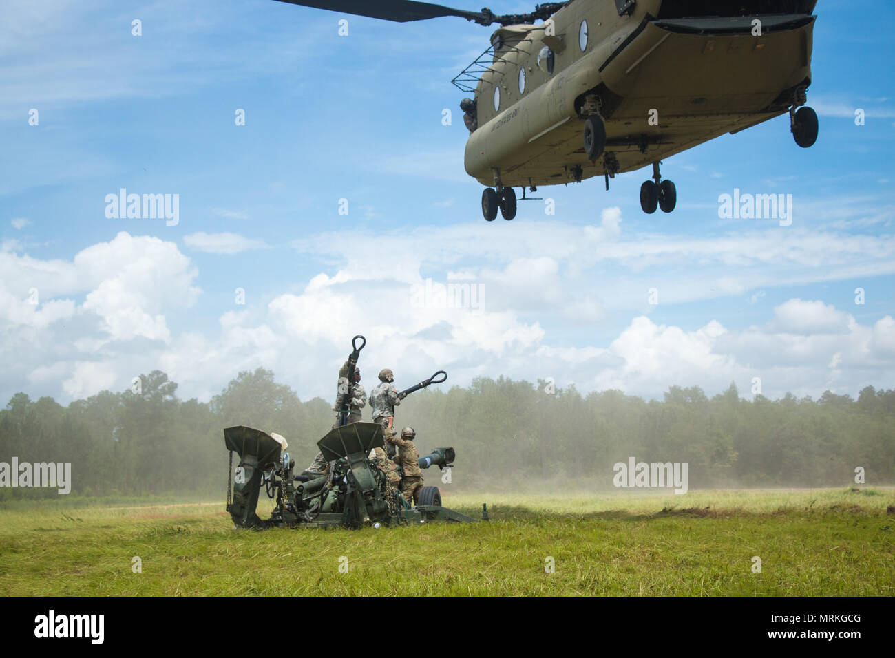 A team of artillerymen with 1st Battalion, 118th Field Artillery ...
