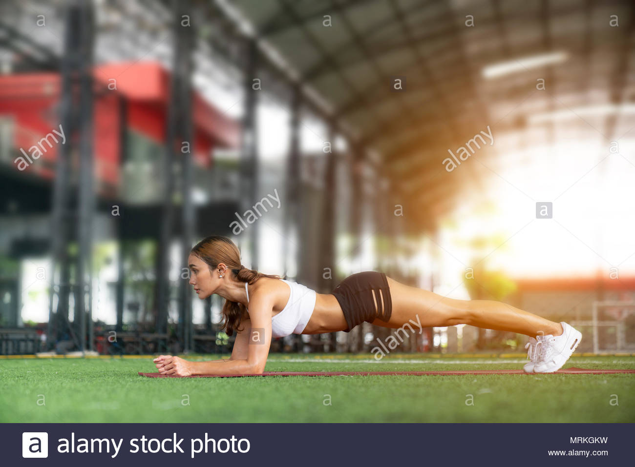 Beautiful Women In Gym Stock Photos & Beautiful Women In Gym Stock ...
