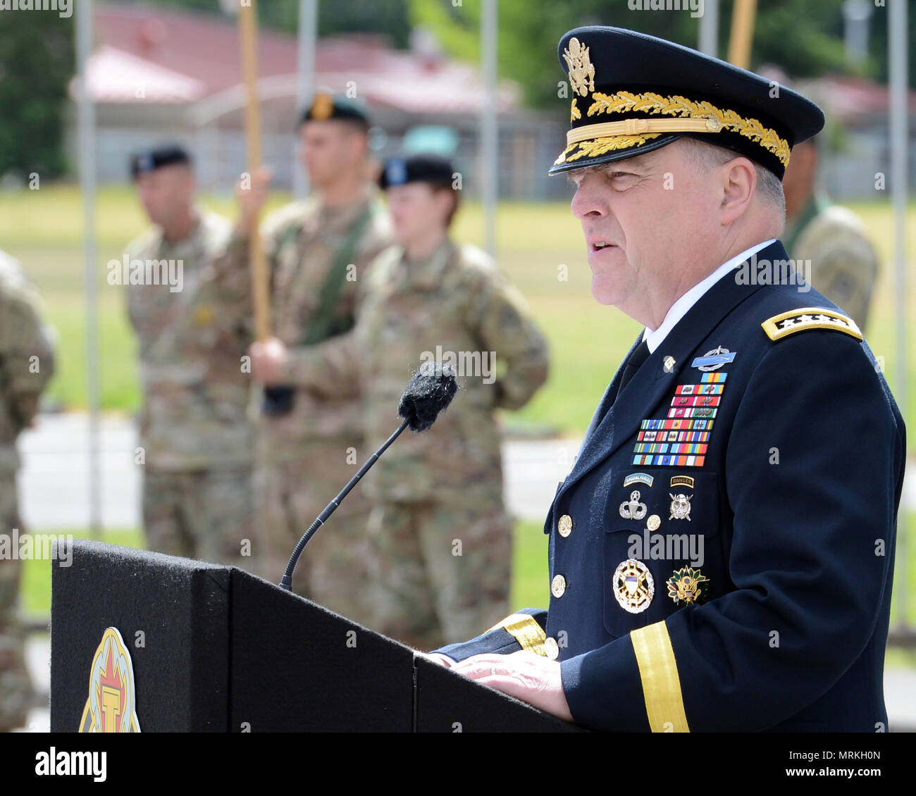 Chief of Staff of the Army General Mark A. Milley commends Lt. Gen. Stephen Lanza during the I ...