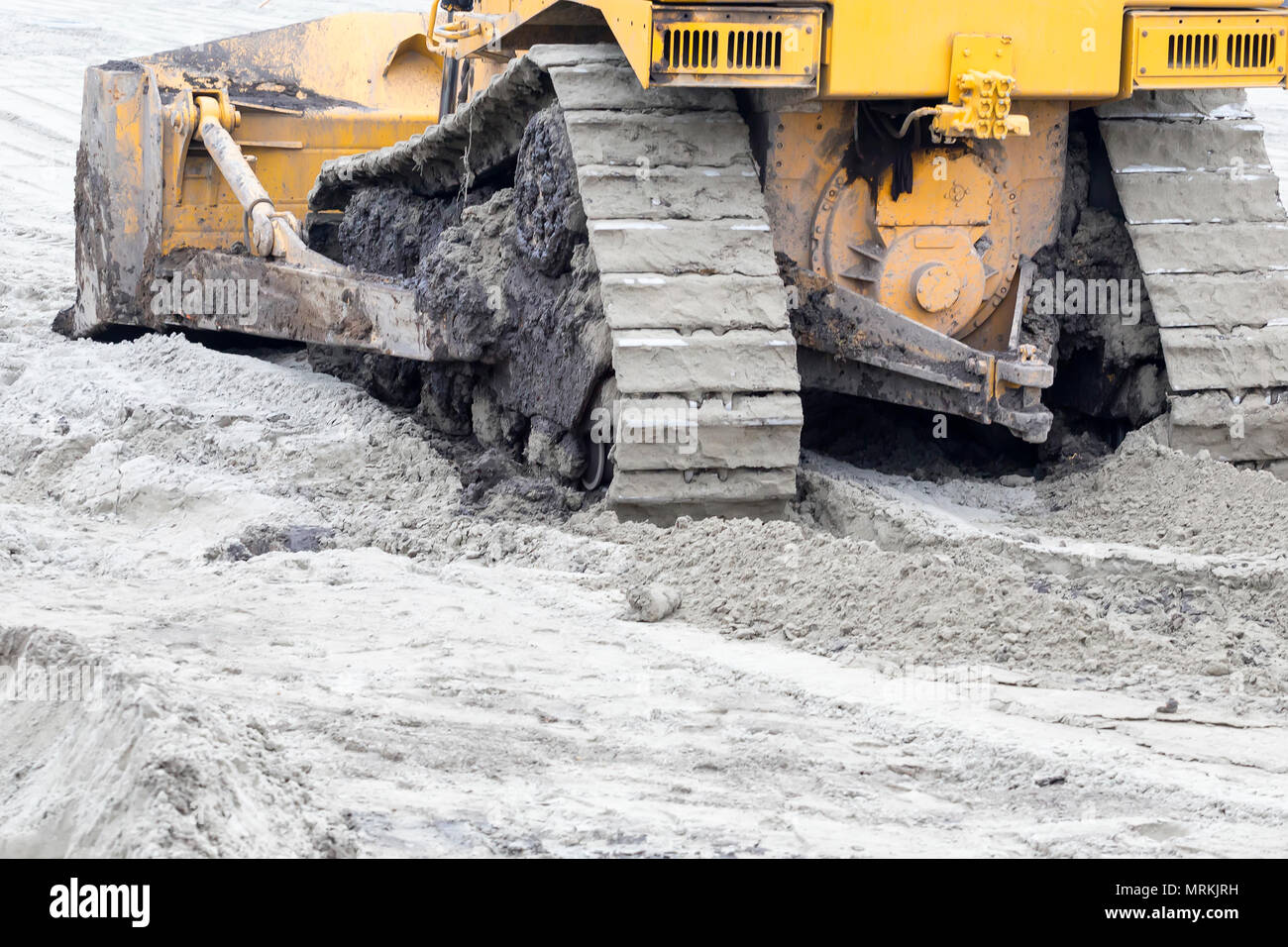 Bulldozer working on road construction hi-res stock photography and ...