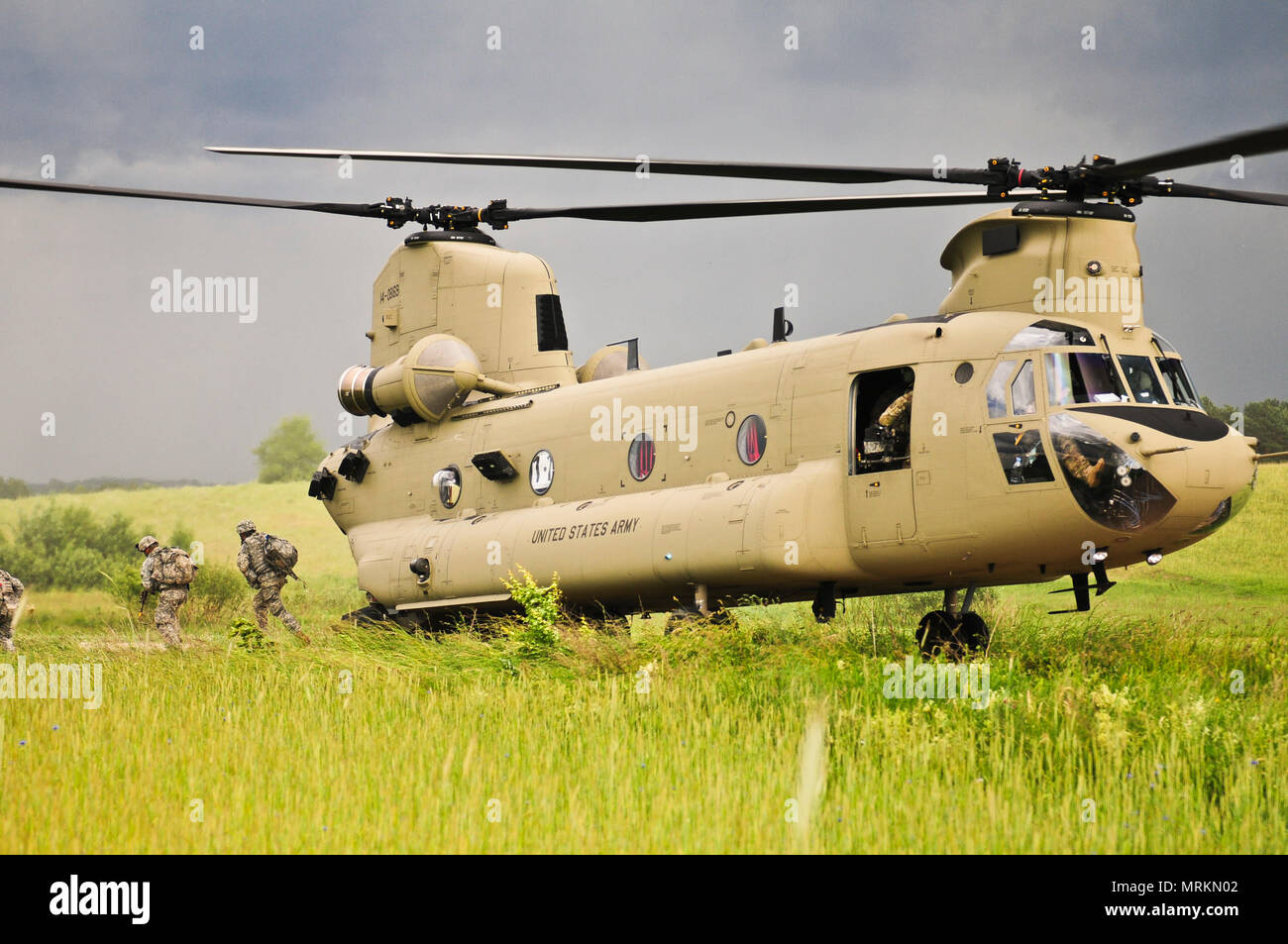 Soldiers from the 1st Armored Brigade Combat Team, 34th Red Bull ...