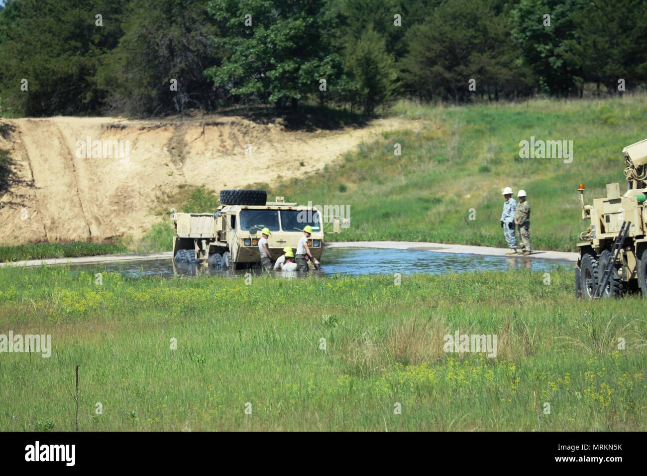 Wheeled vehicle recovery operations hi-res stock photography and images ...