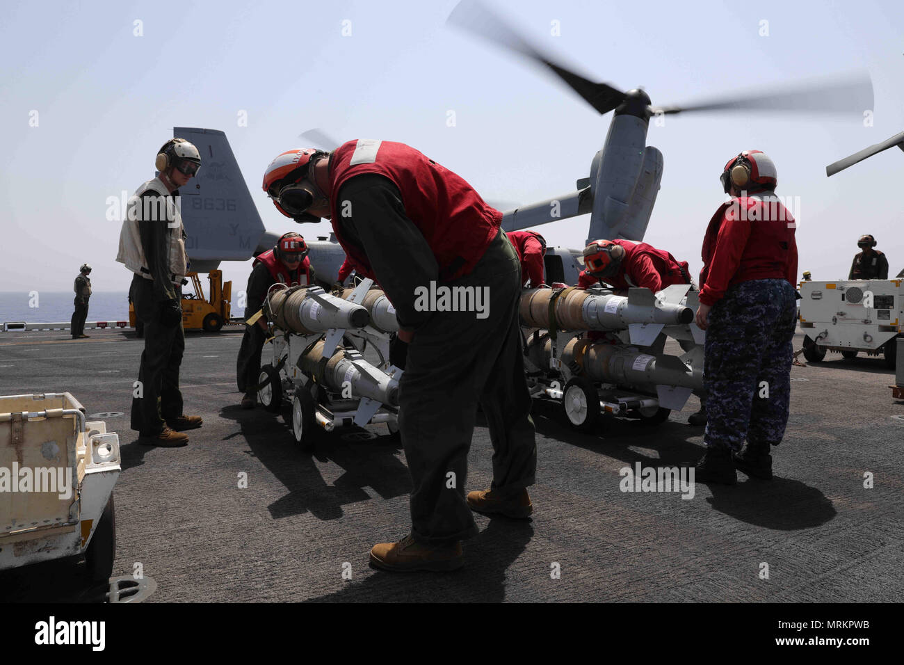 170618-N-UM082-0053 U.S. 5TH FLEET AREA OF OPERATIONS (June 18, 2017 ...