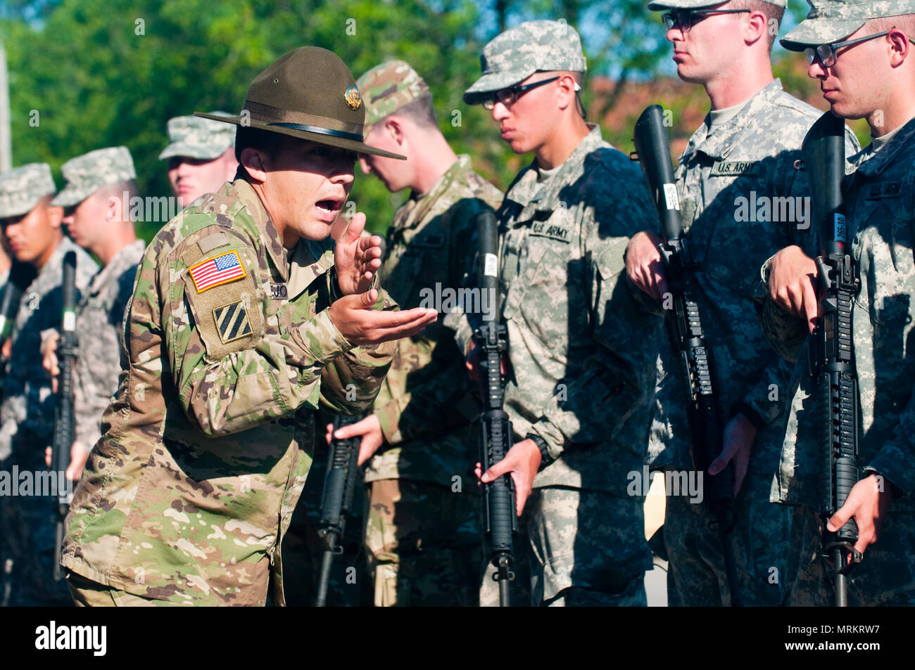 Sgt. 1st Class Felipe Trejo, a U.S. Army Reserve drill sergeant ...