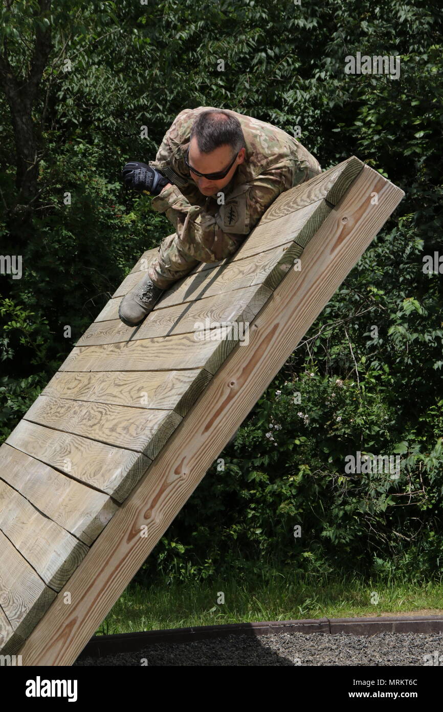 211th Engineering Installation Squadron Commander Lt. Col. Aerick ...