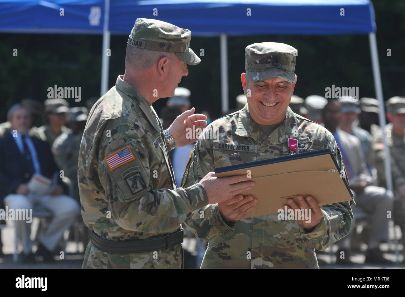 U.S. Army Reserve Command Sgt. Maj. Richard E. Castelveter, senior ...
