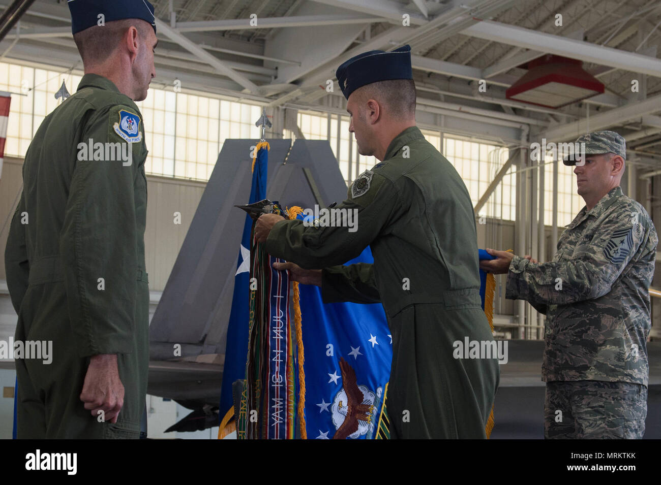 U.S. Air Force Col. Peter Fesler (center), 1st Fighter Wing former ...