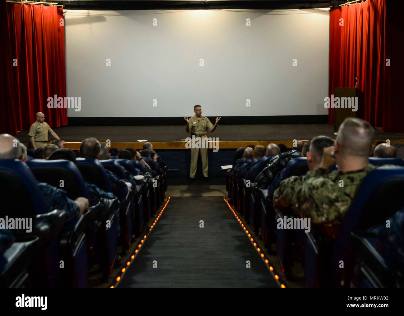 170622-N-VH385-006 SILVERDALE, Washington (June 22, 2017) - Chief of ...
