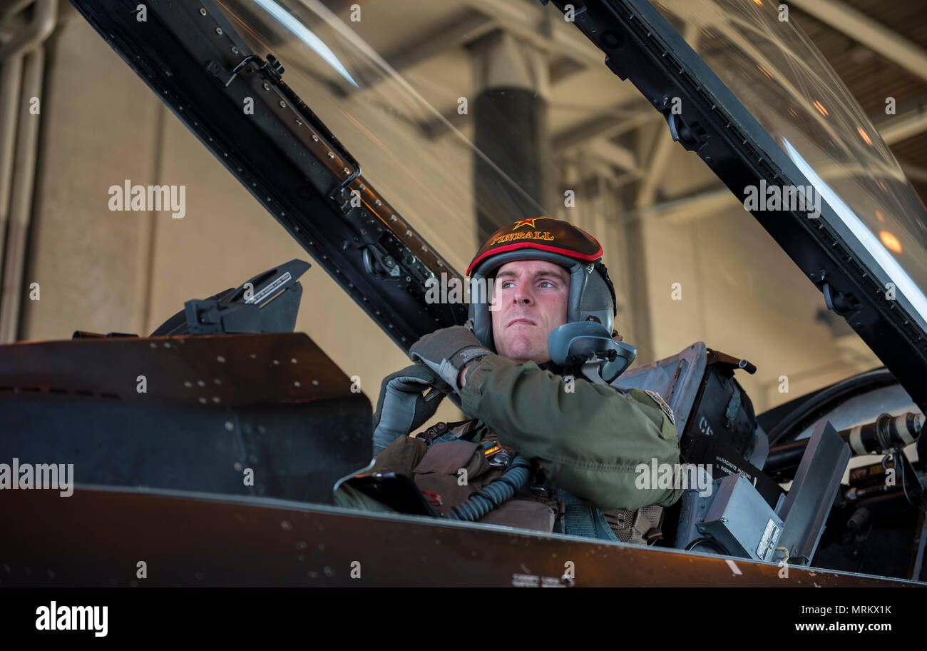 Lt col keller hi-res stock photography and images - Alamy