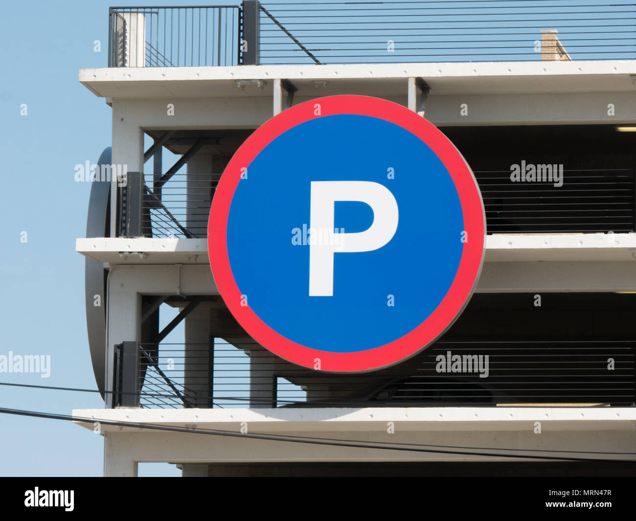 Parking lot sign Stock Photo - Alamy