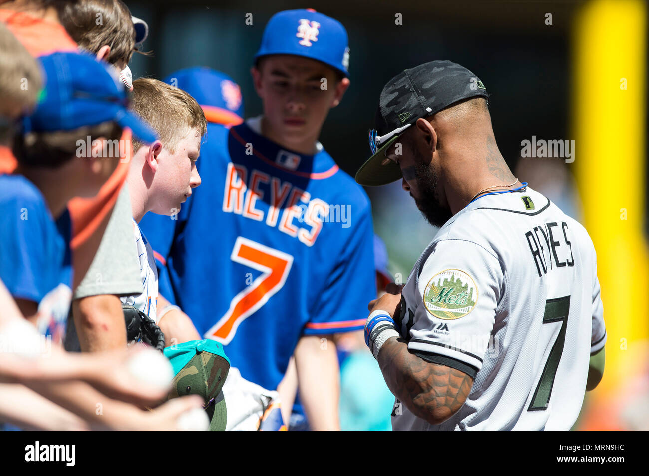 Milwaukee, WI, USA. 26th May, 2018. New York Mets shortstop Jose Reyes ...