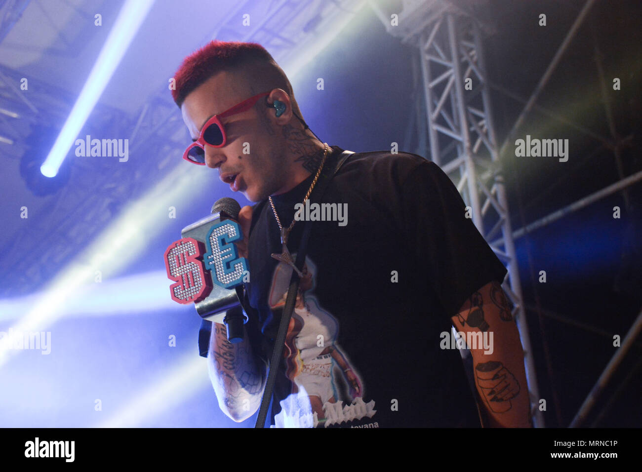 Naples, Italy. 26 May, 2018. The Italian rapper Sfera Ebbasta, the ...