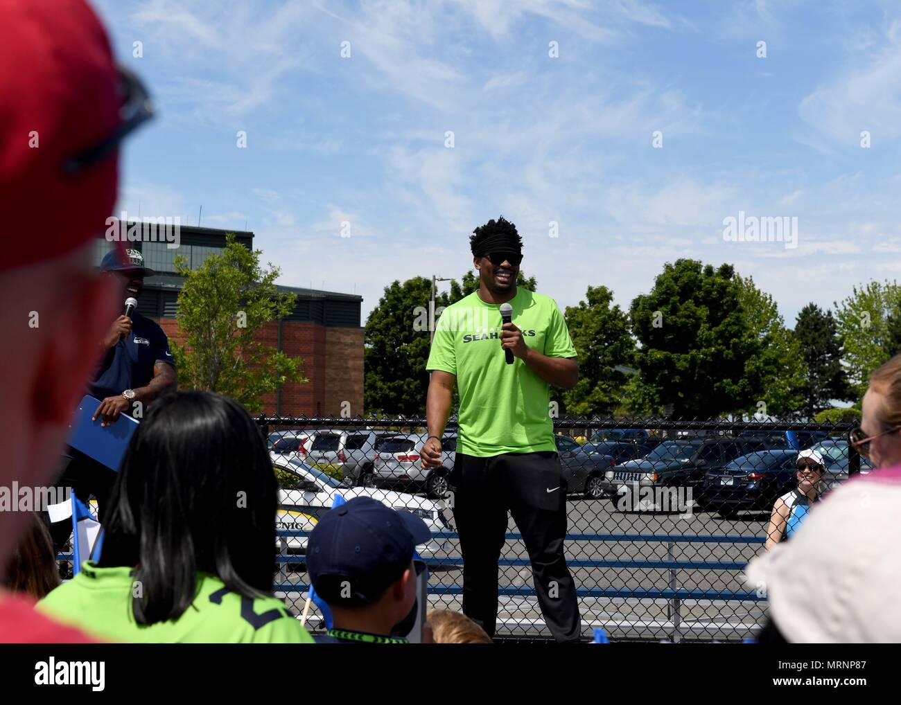170625-N-WX604-267 EVERETT, Wash. (June 25, 2017) C. J. Prosise ...
