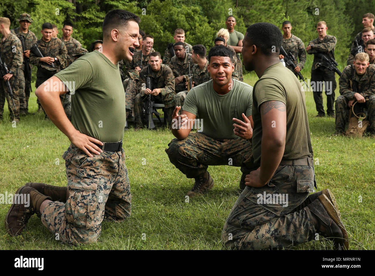 Marines from 2nd Maintenance Battalion, Combat Logistics Regiment 25 ...