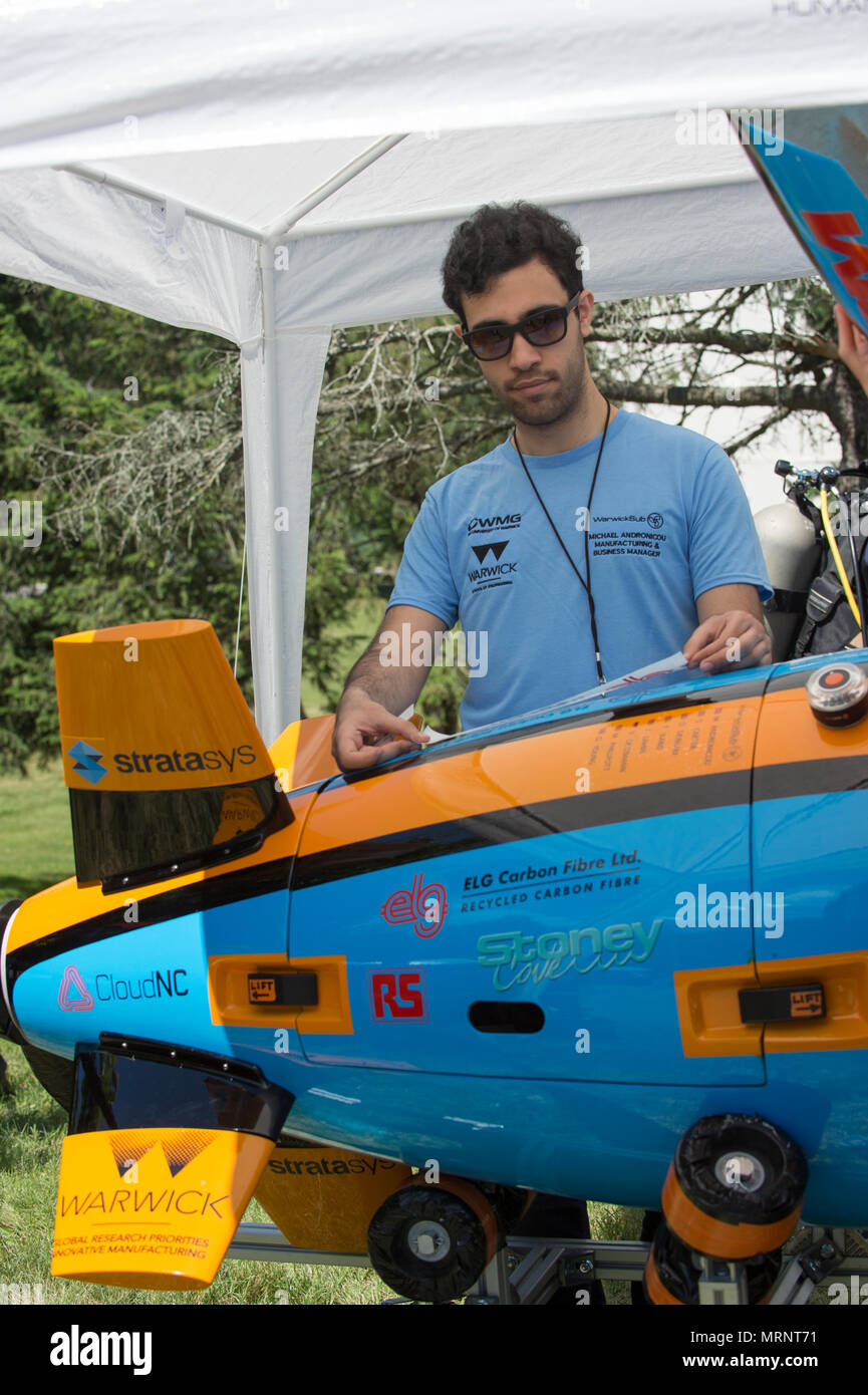 First day of the 14th International Submarine Races at Naval Surface ...