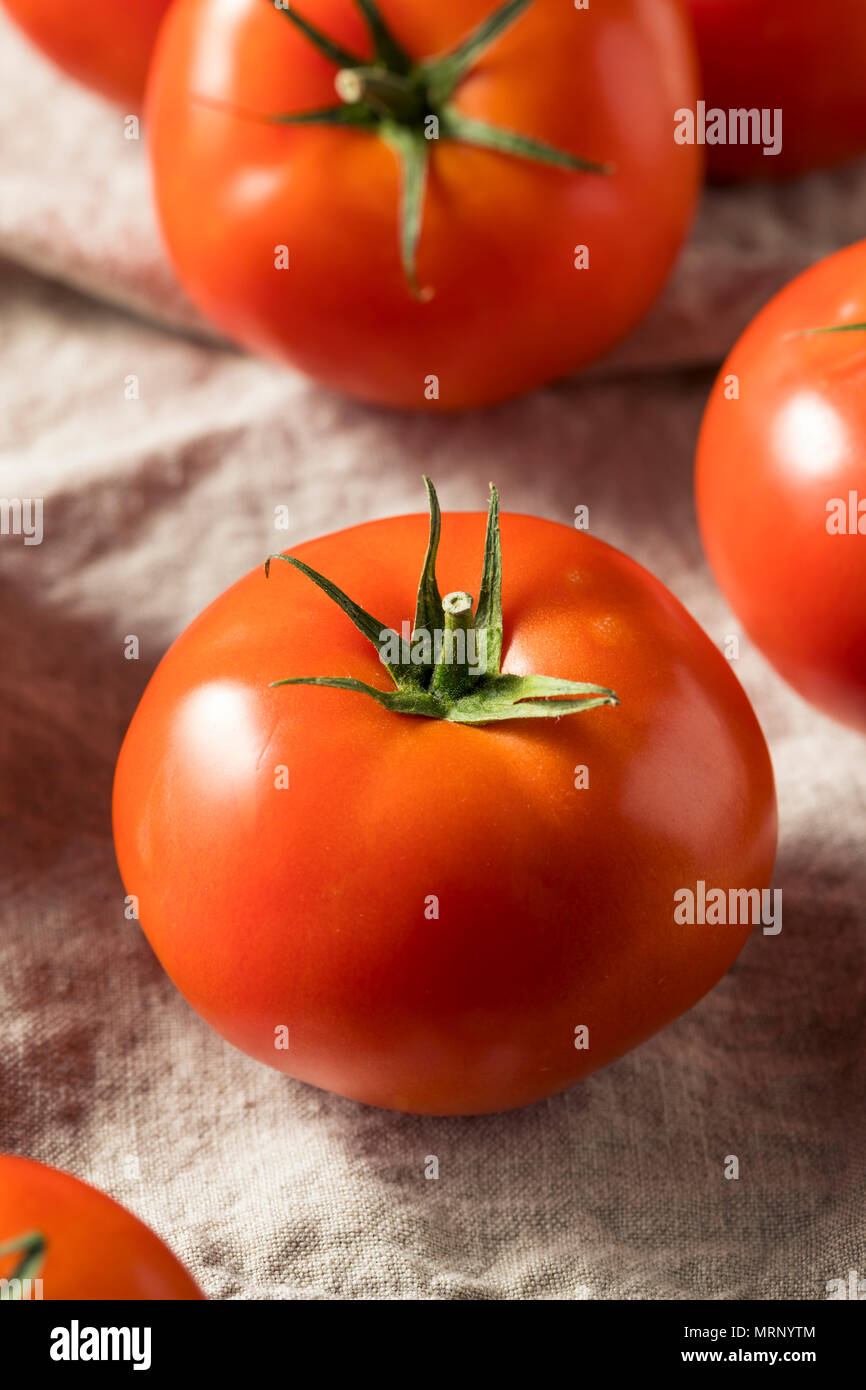 Tomatoe organic hi-res stock photography and images - Alamy