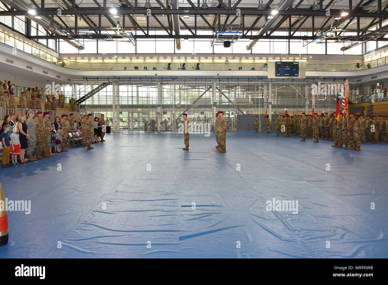 The 4th Battalion, 319th Airborne Field Artillery Regiment conduct the ...