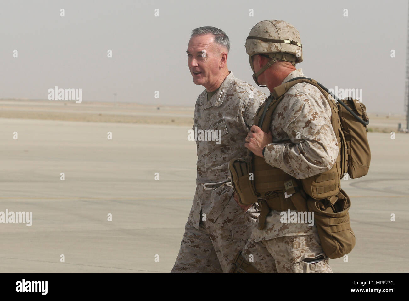Gen. Joseph F. Dunford Jr., left, the chairman of the Joint Chiefs of ...