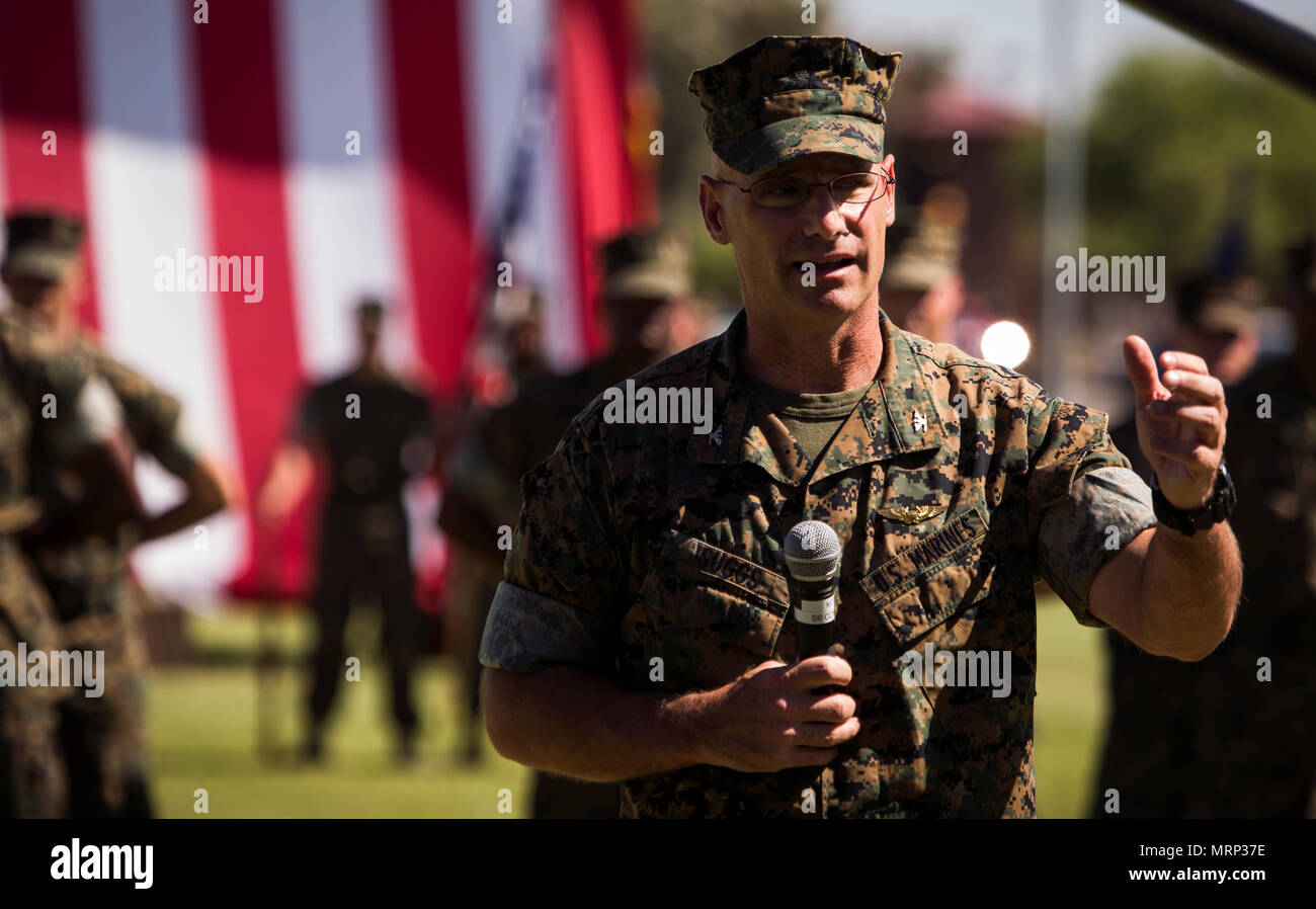 Col david suggs hi-res stock photography and images - Alamy