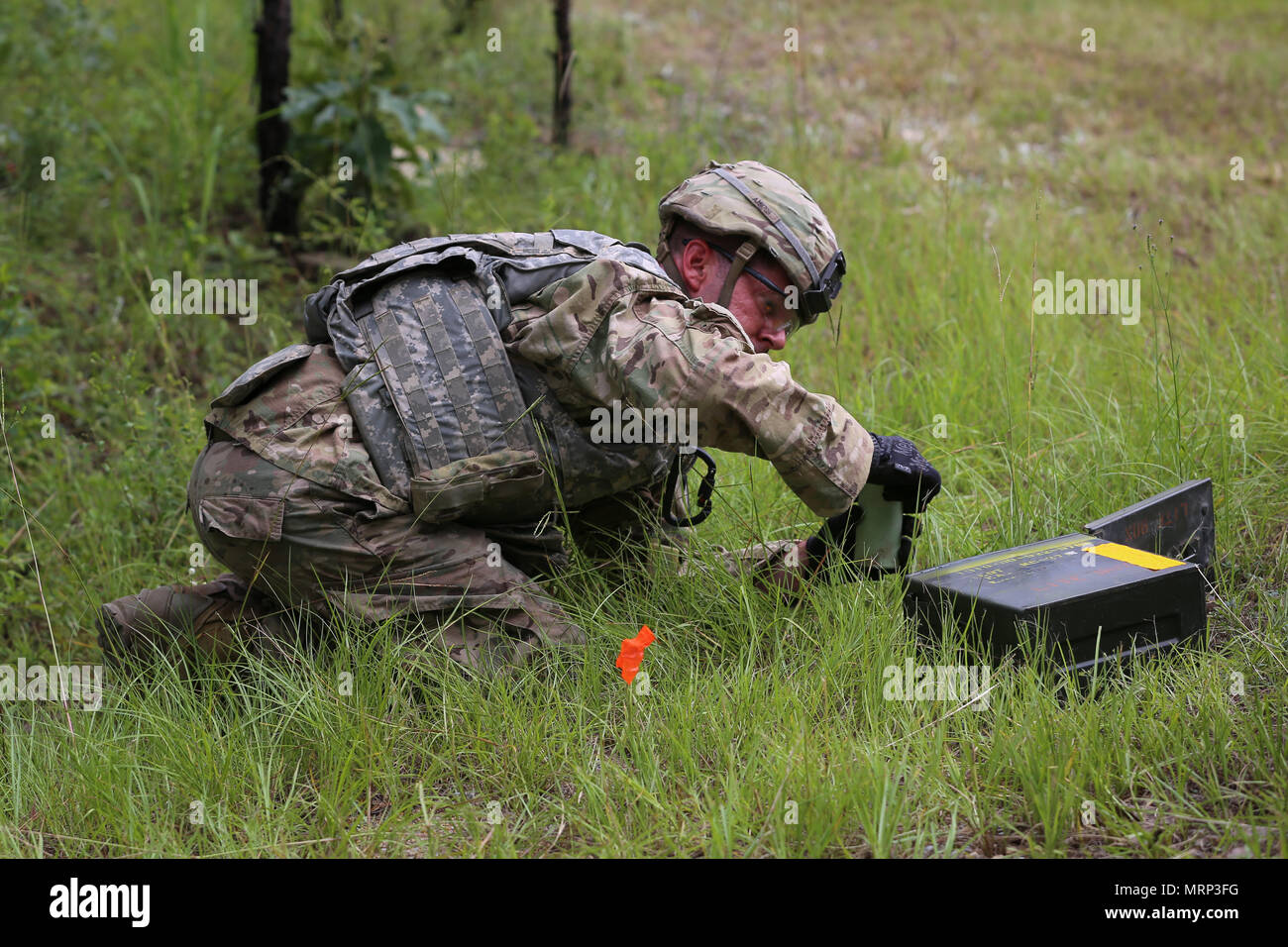 55th ordnance company explosive ordnance disposal hi-res stock ...