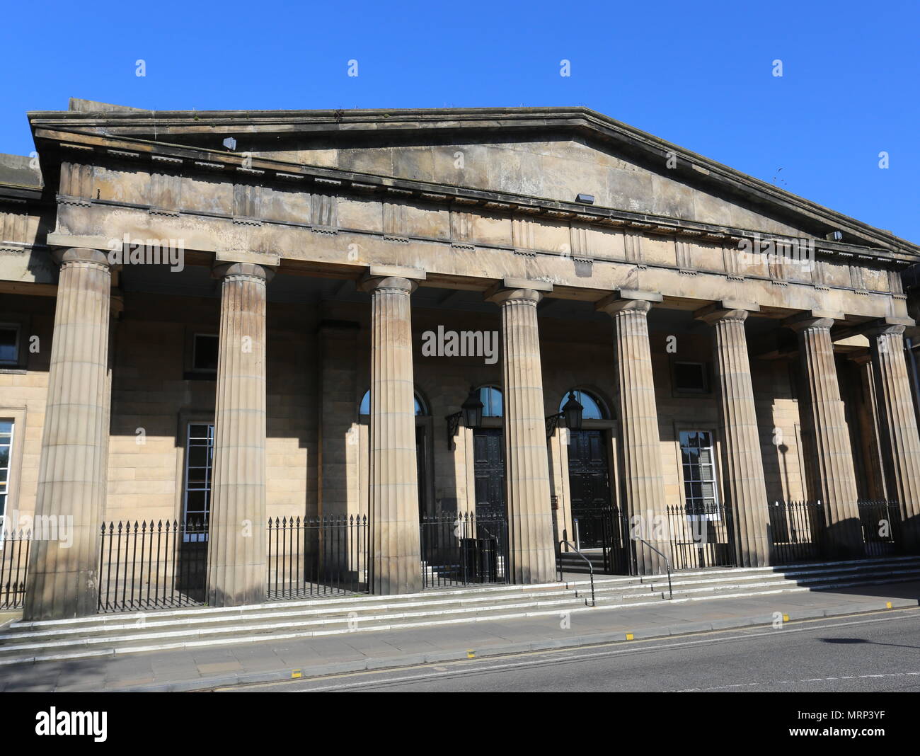 Exterior of Perth Sheriff Court Scotland May 2018 Stock Photo - Alamy