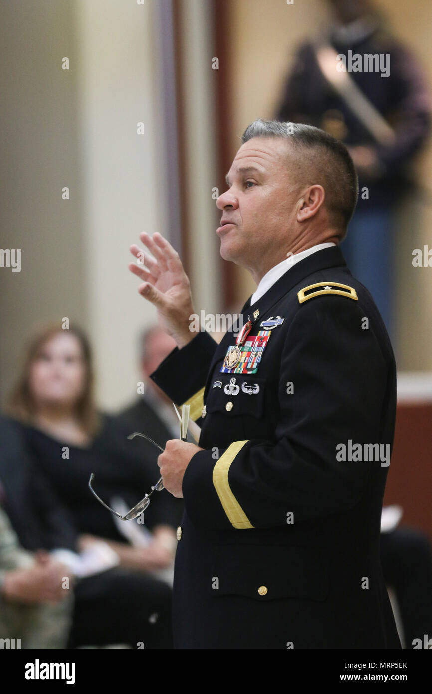 Brig. Gen. Michael Warmack, Chief of Army Reserve Command Operations ...