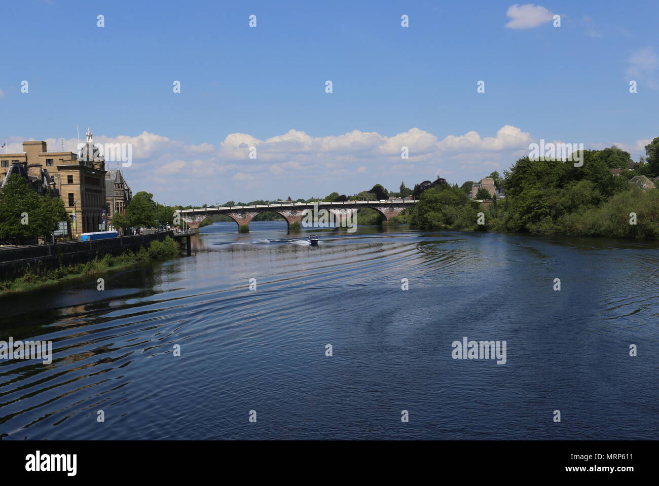 Perth river tay boat hi-res stock photography and images - Alamy