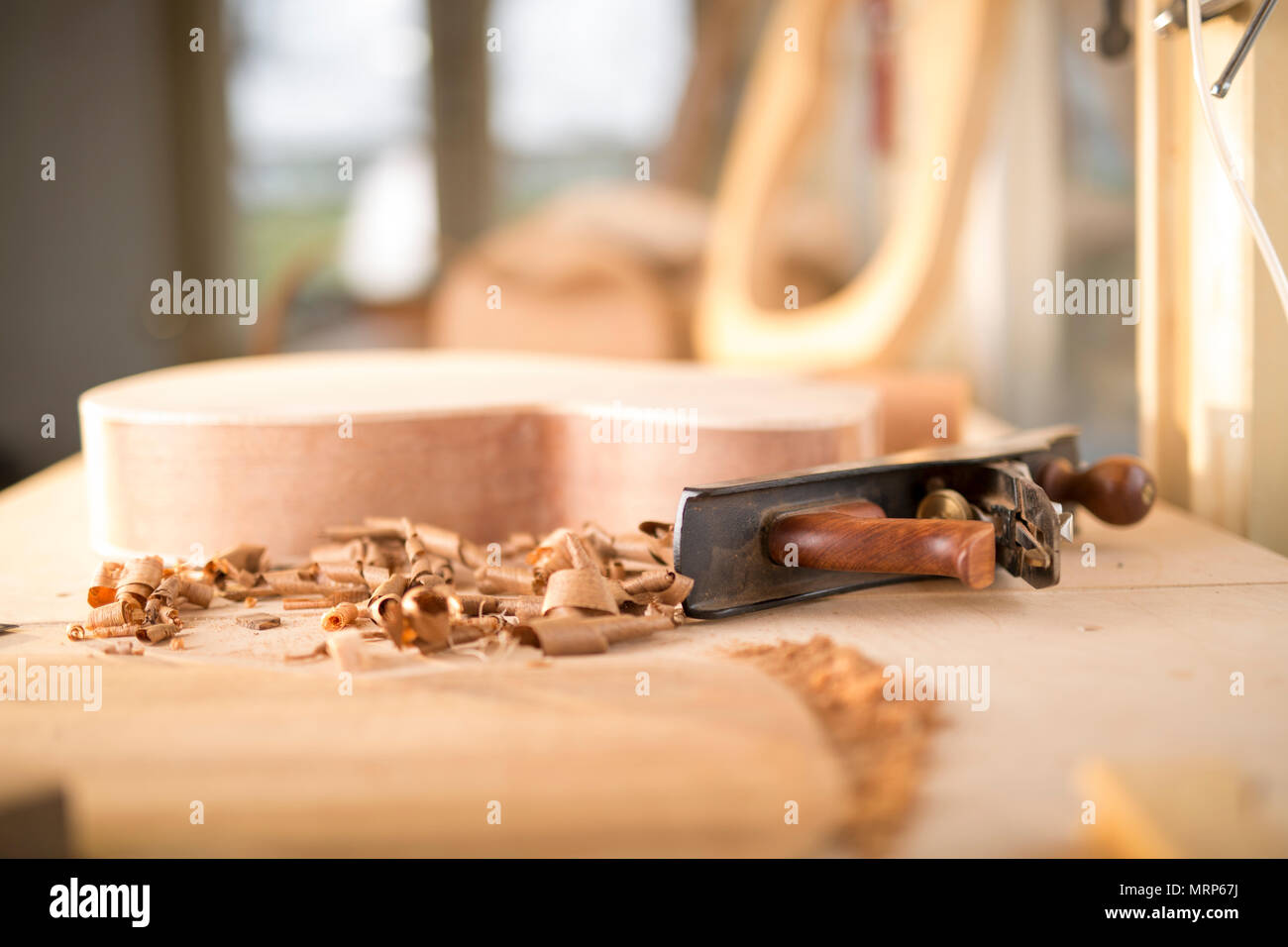 Guitar luthier hi-res stock photography and images - Alamy