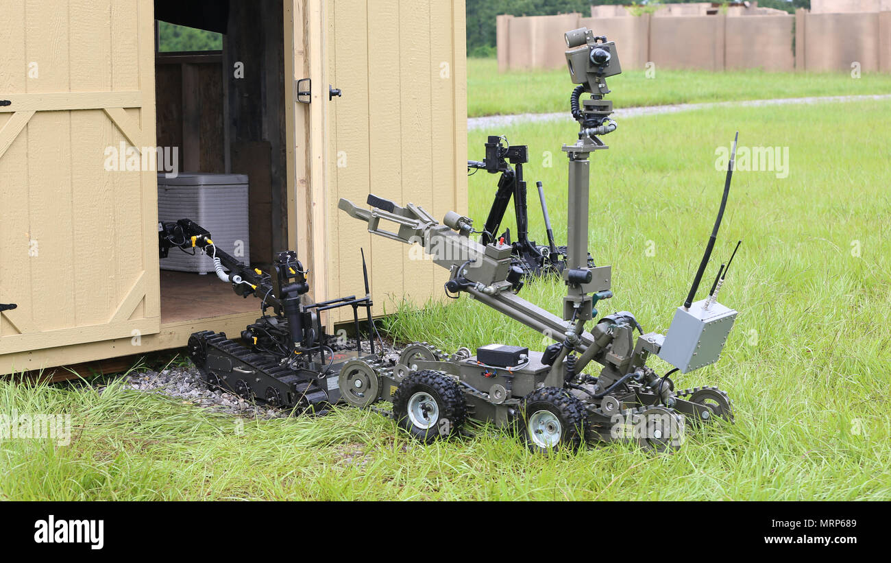 A TALON Robot, controlled by Soldiers assigned to 705th EOD Company ...