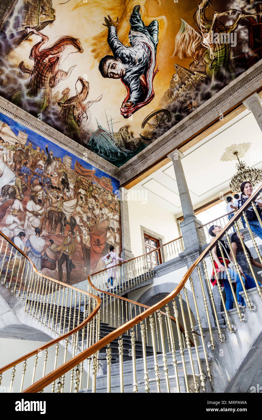 Castillo de chapultepec mural hi-res stock photography and images - Alamy