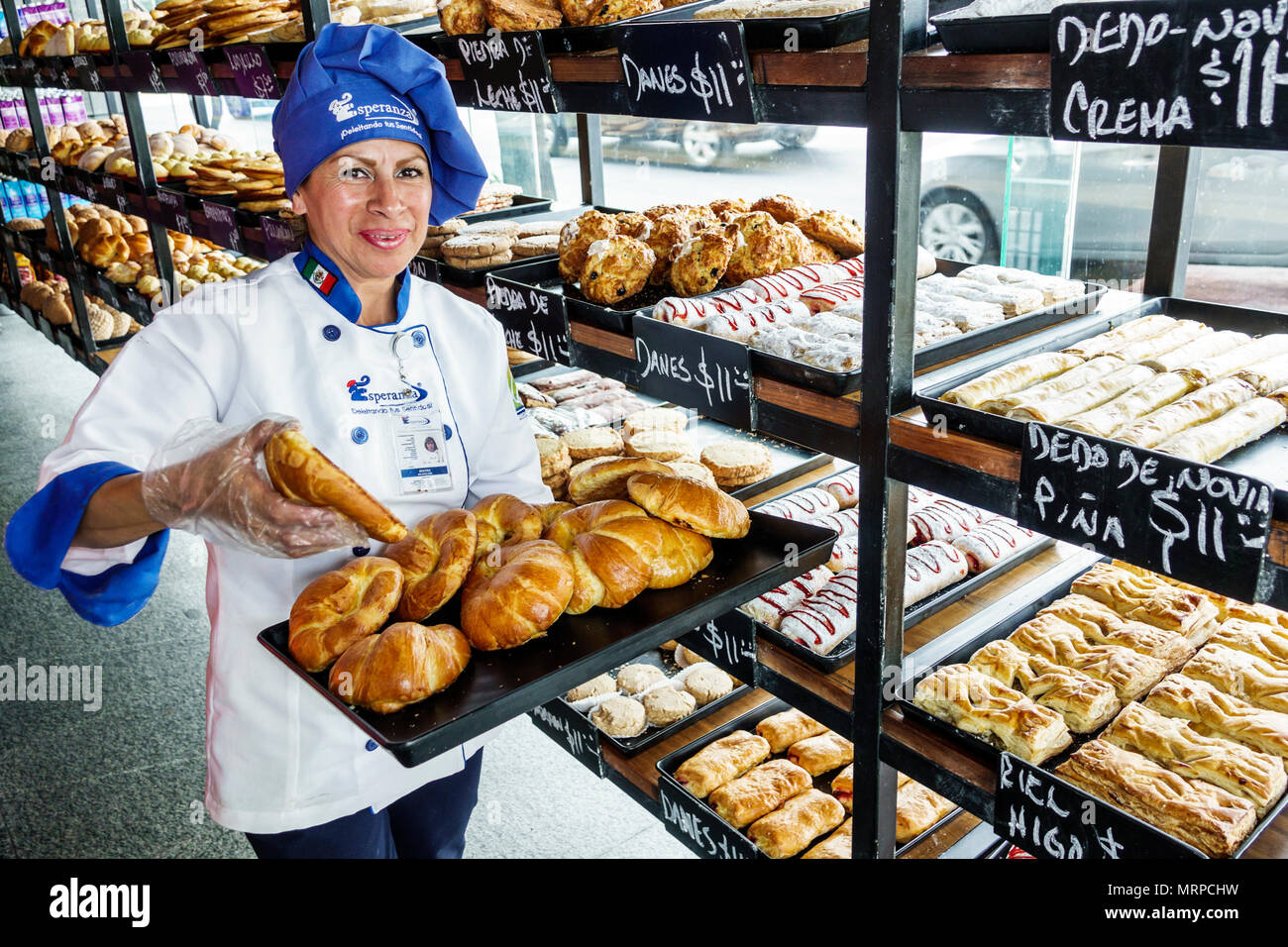 Esperanza pasteleria bakery hi-res stock photography and images - Alamy