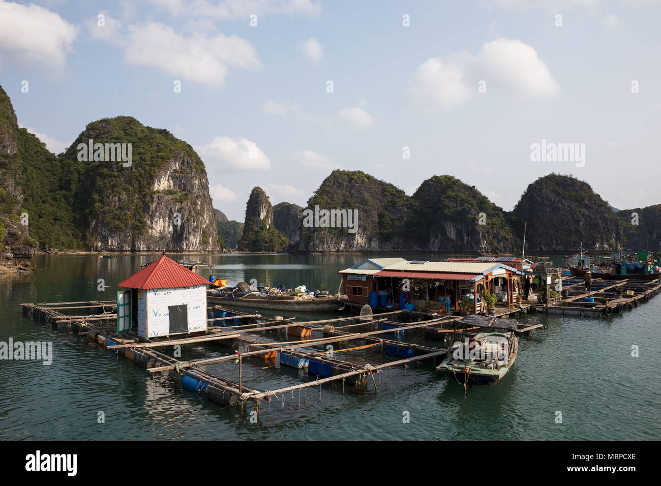 Halong Bay, Vietnam - March 8, 2018: Small floating fishing village ...
