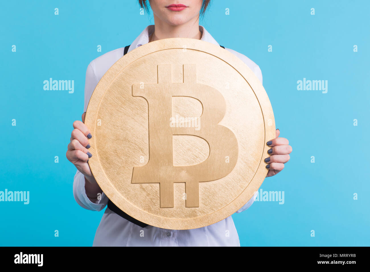 Bitcoin mining girl hi-res stock photography and images - Alamy