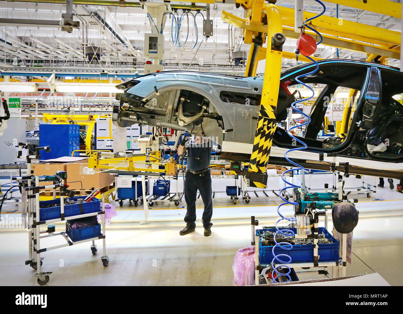 Car production hi-res stock photography and images - Alamy