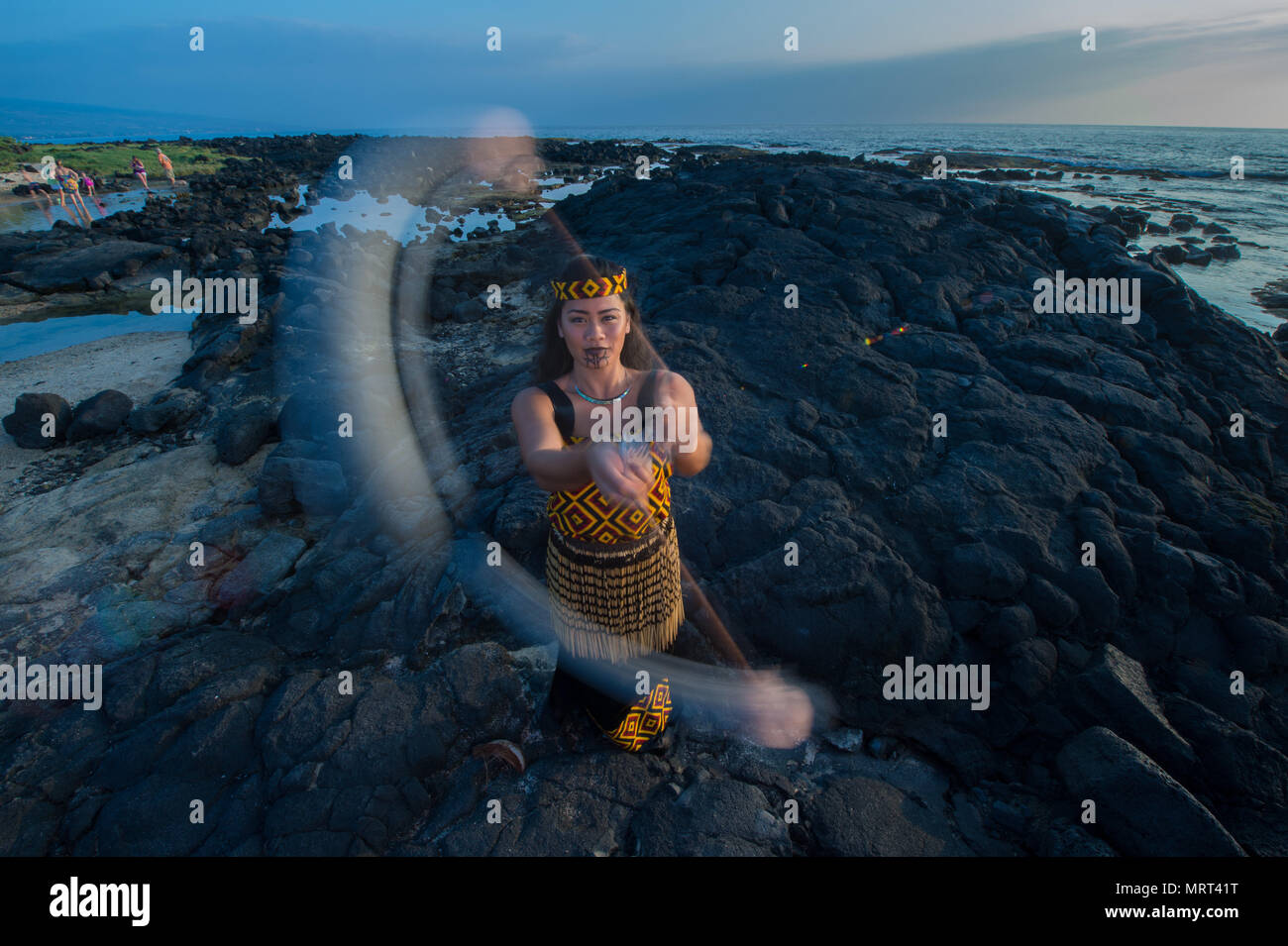 Maori poi hi-res stock photography and images - Alamy