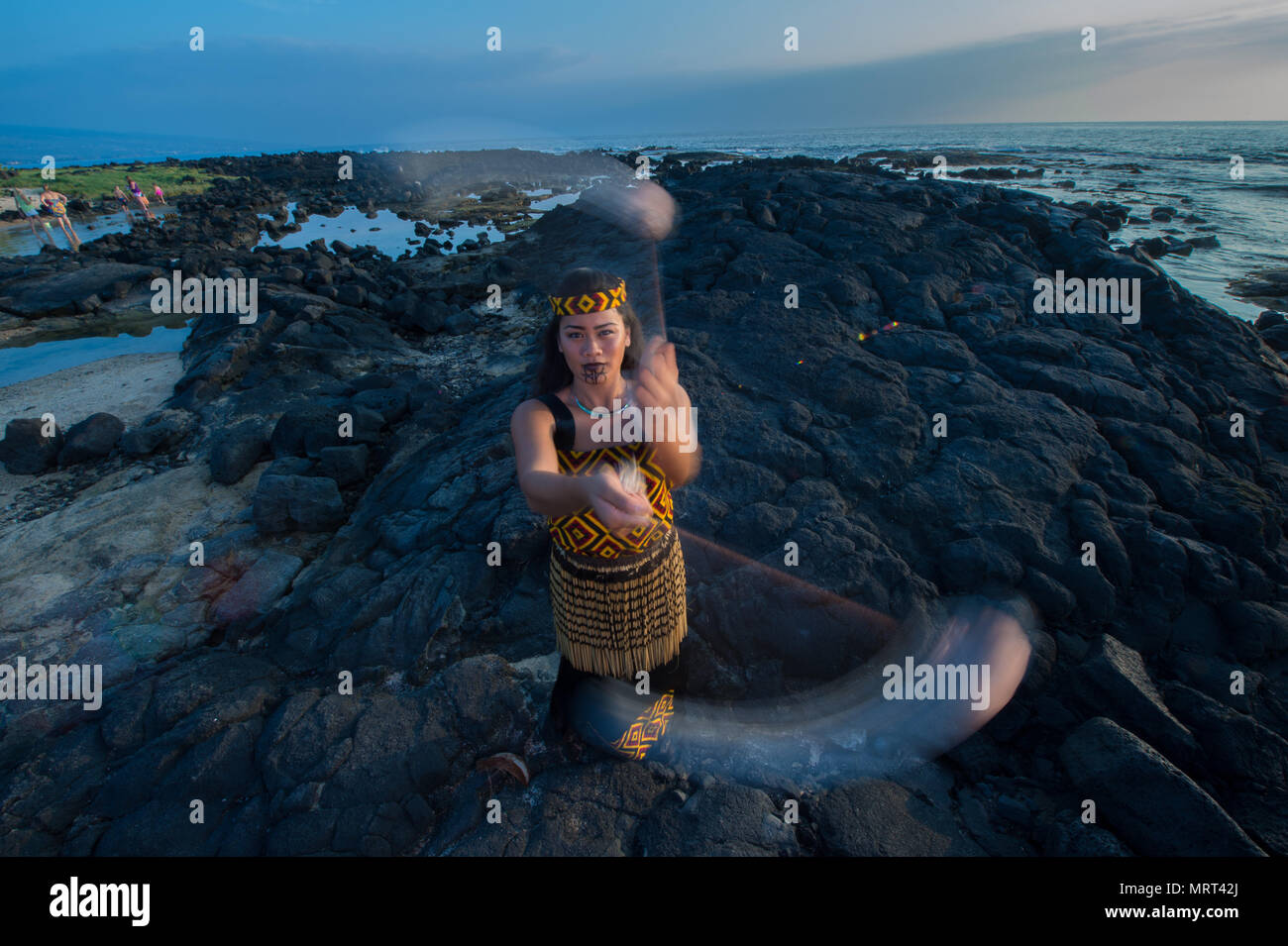 Maori poi hi-res stock photography and images - Alamy