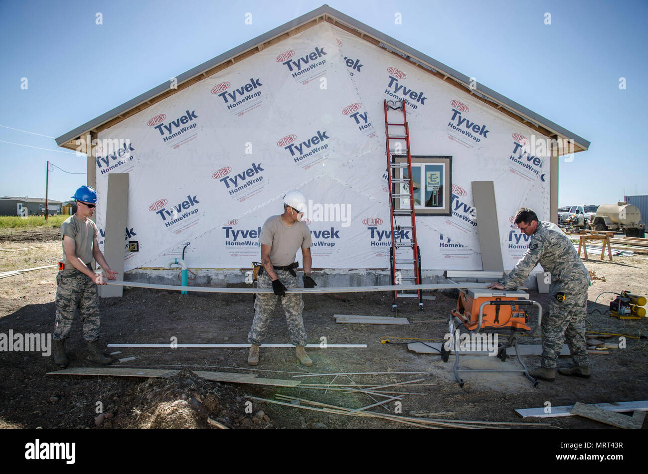 Irt table hi-res stock photography and images - Alamy