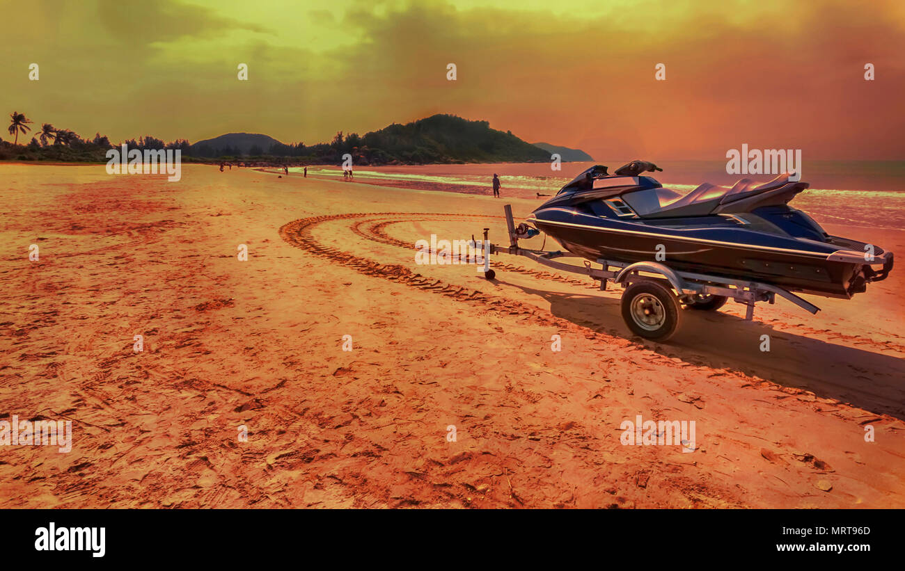 Hainan island beach hi-res stock photography and images - Alamy