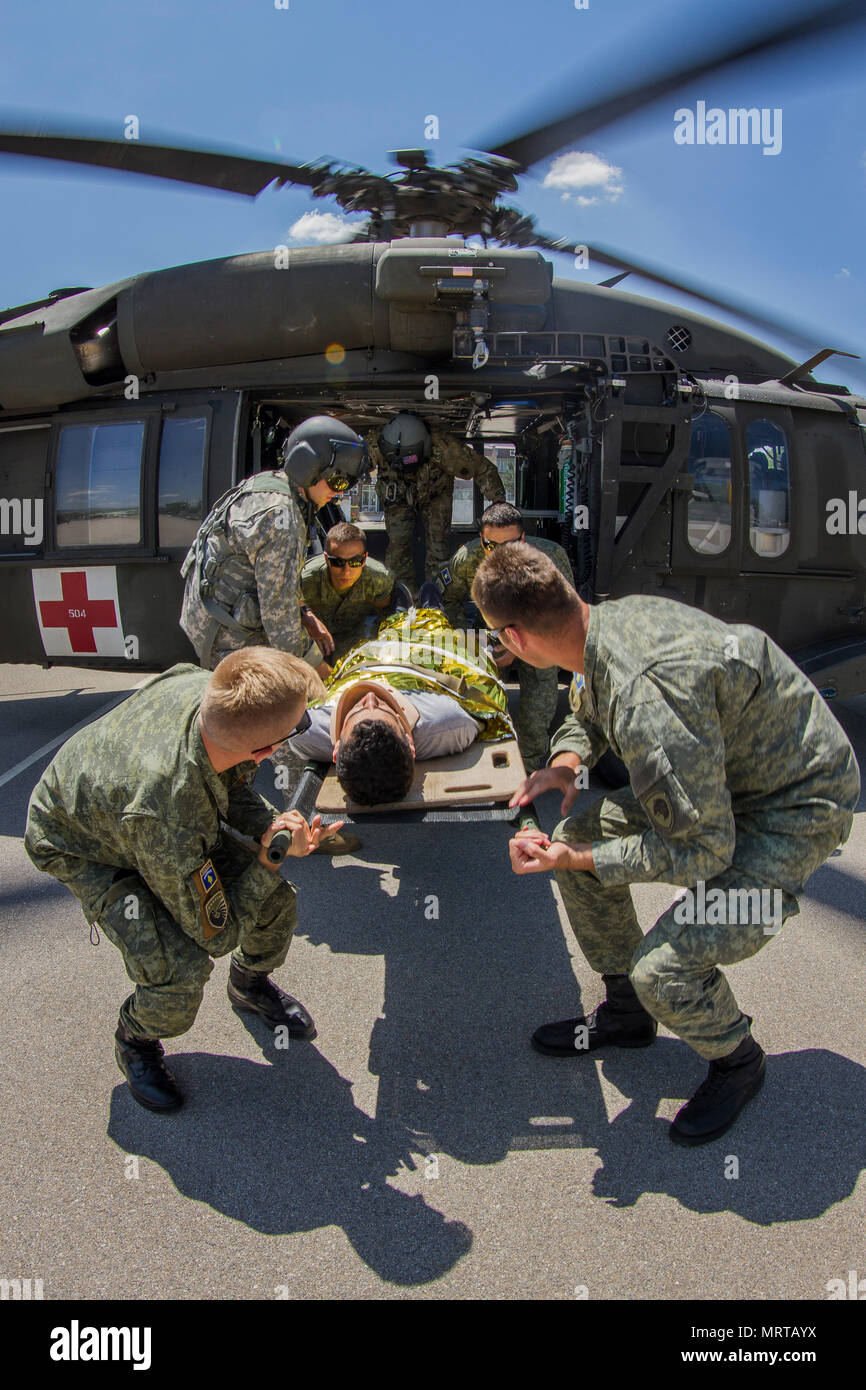 Members of the Kosovo Security Force, and U.S. Army Soldiers, assigned ...