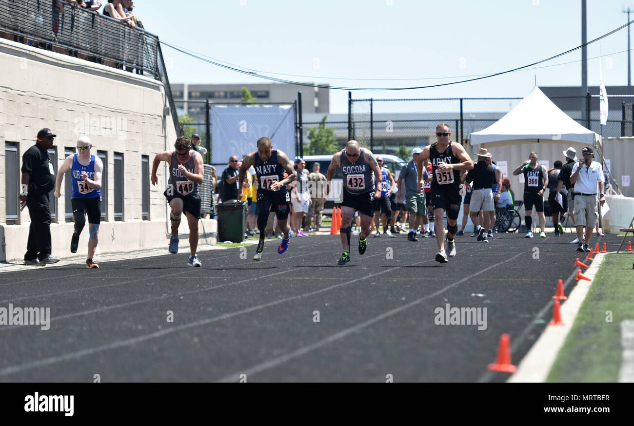 Master Sergeant Israel "DT" Del Toro, Jr. and competes in the 2017 ...