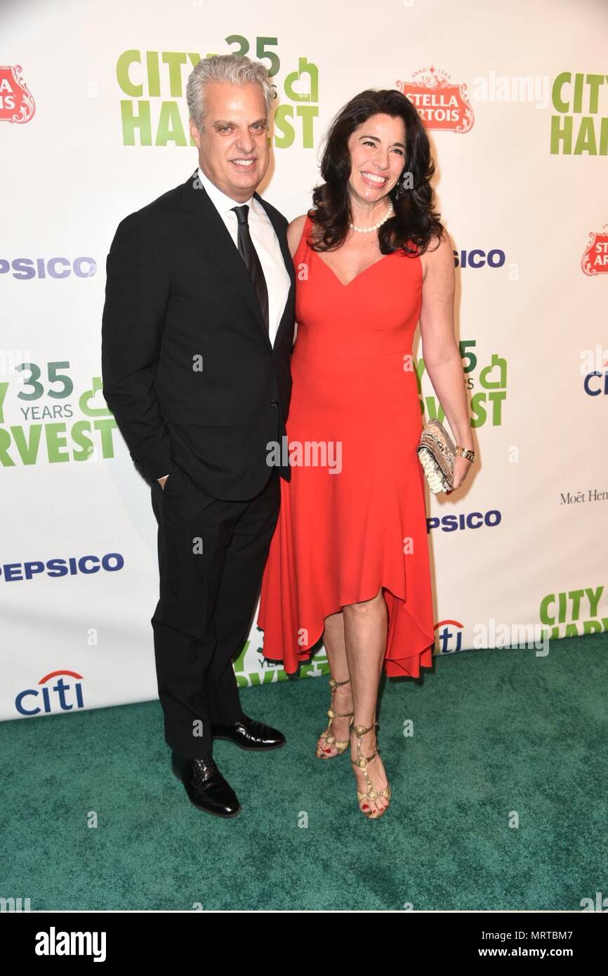 Sandra ripert hi-res stock photography and images - Alamy