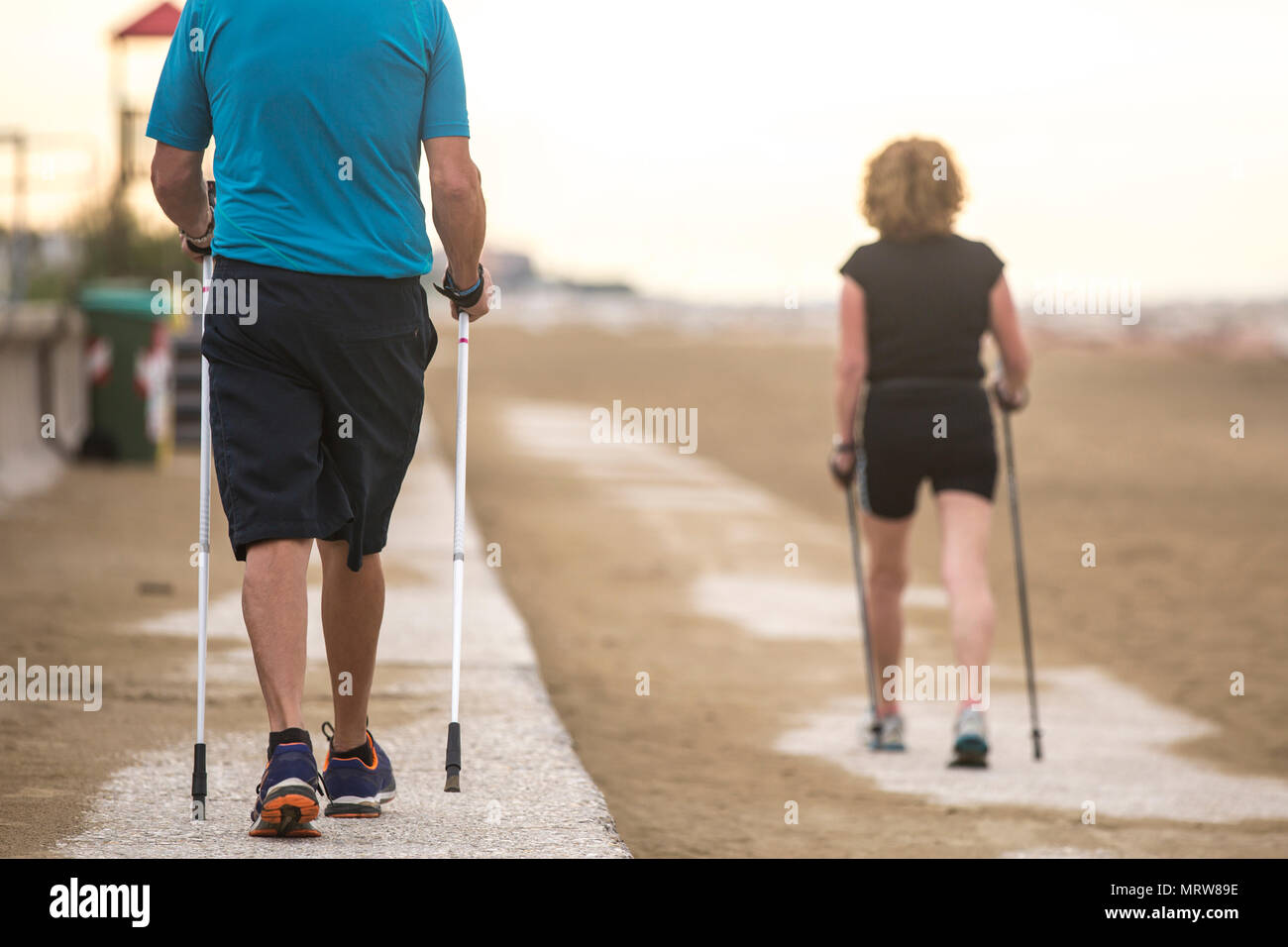 Waling trail hi-res stock photography and images - Alamy