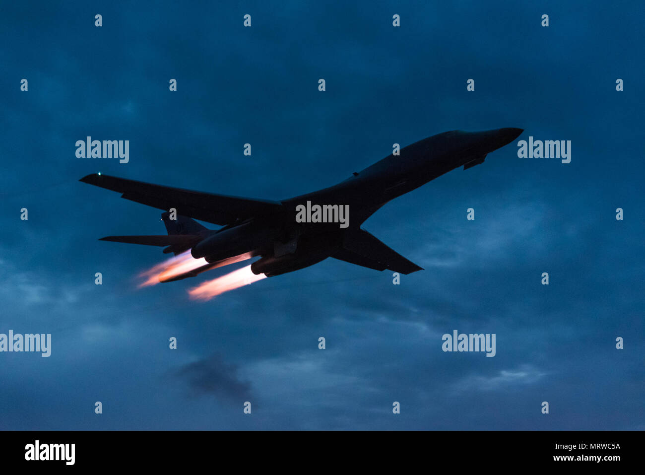 A U.S. Air Force B-1B Lancer assigned to the 9th Expeditionary Bomb ...