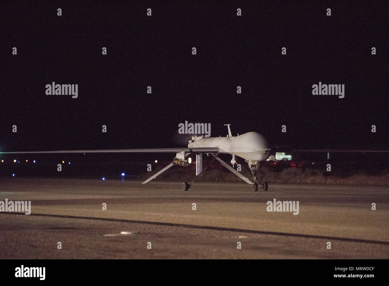 Mq 1b predator hi-res stock photography and images - Alamy