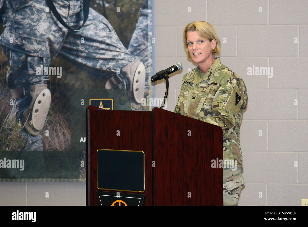 COL Kathleen Porter speaks to the audience during the 83rd ARRTC Change ...
