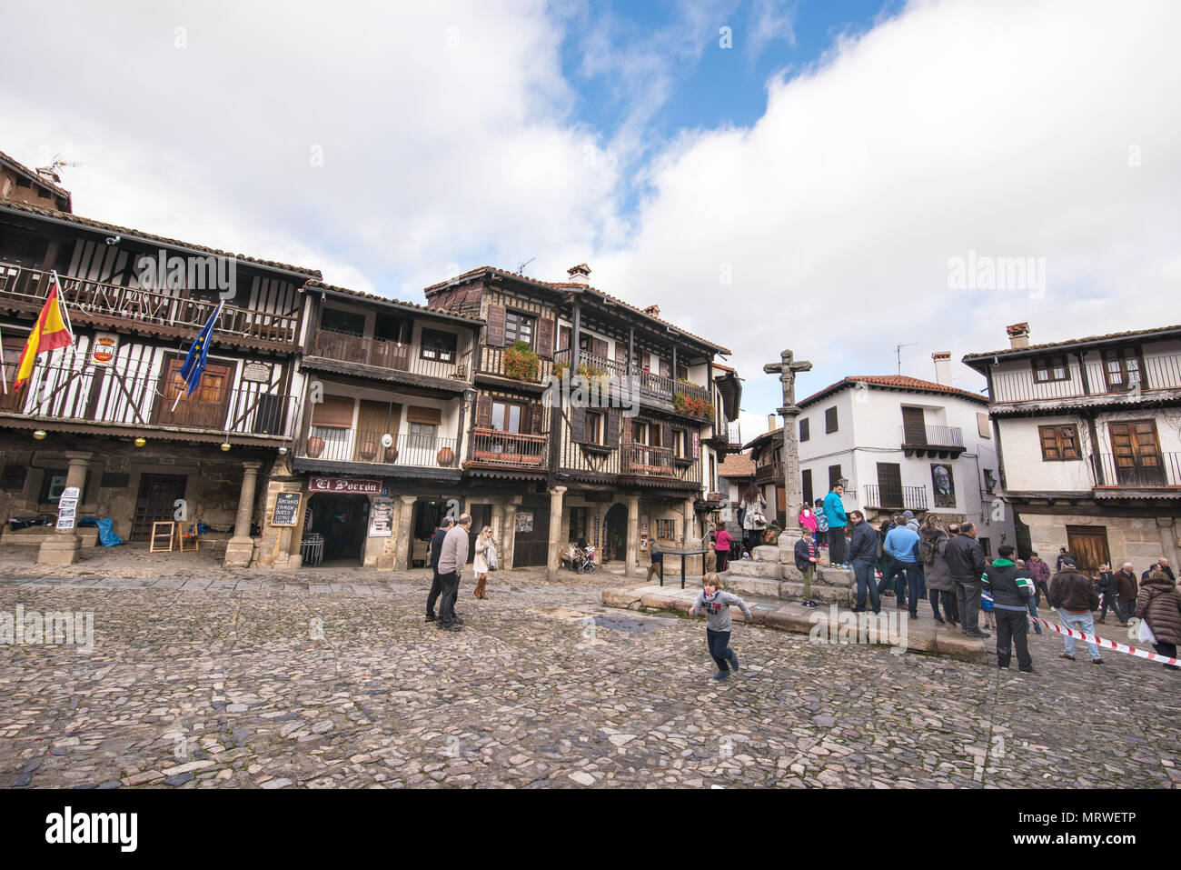 Alberca hi-res stock photography and images - Alamy